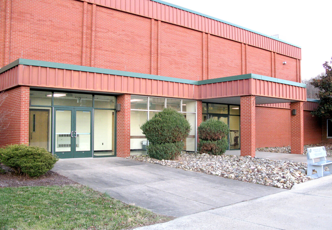 Auditorium named in honor of former Brooke music teacher | News, Sports ...